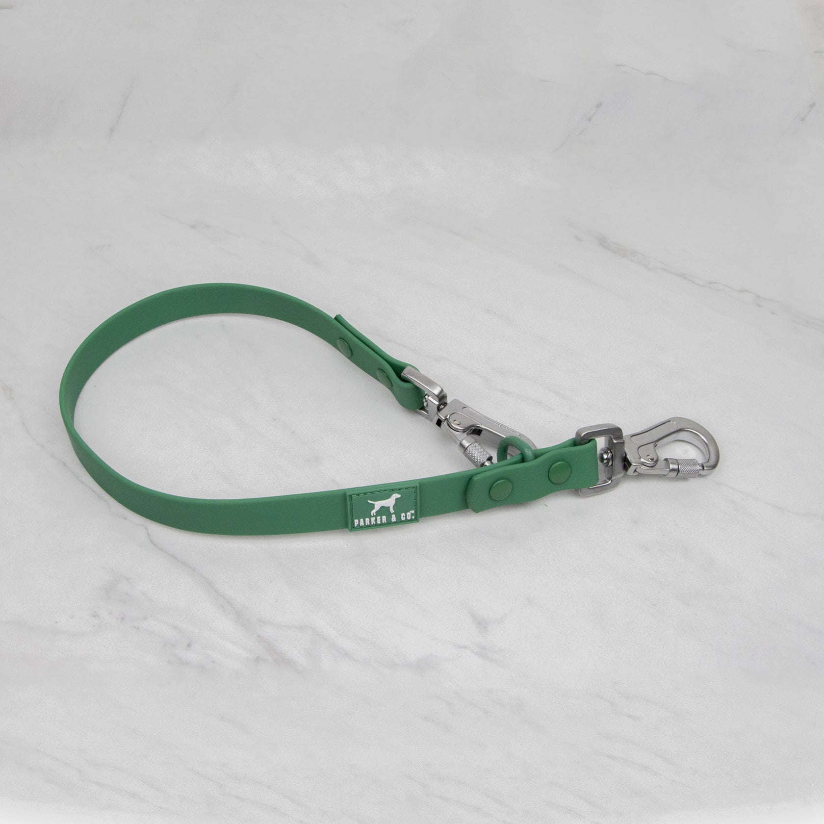 Solace Waterproof Multi-Dog Connector / Traffic Handle – Parker & Co.