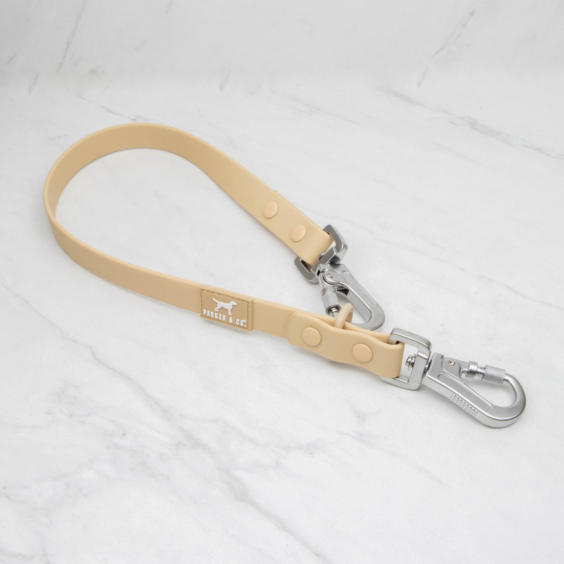 Solace Waterproof Multi-Dog Connector / Traffic Handle – Parker & Co.